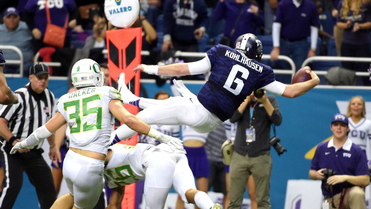 Notable Big Football Game Uniforms This Decade : r/ducks