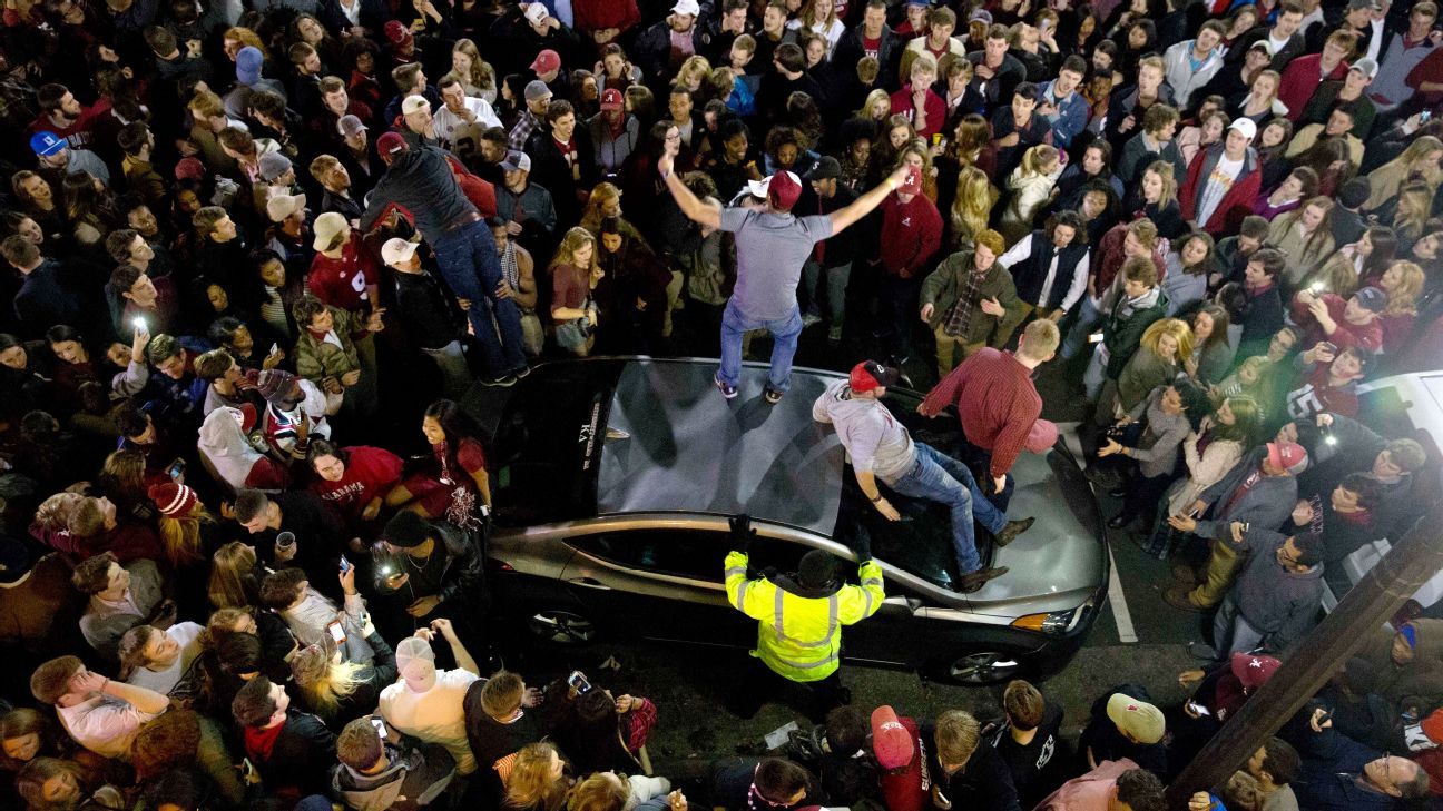 Fans celebrate in Tuscaloosa after Alabama Crimson Tide win - ESPN