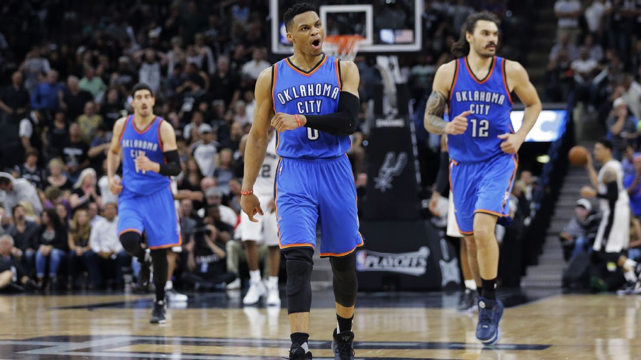 Thunder get heroes' reception at airport following Game 5 win - ESPN