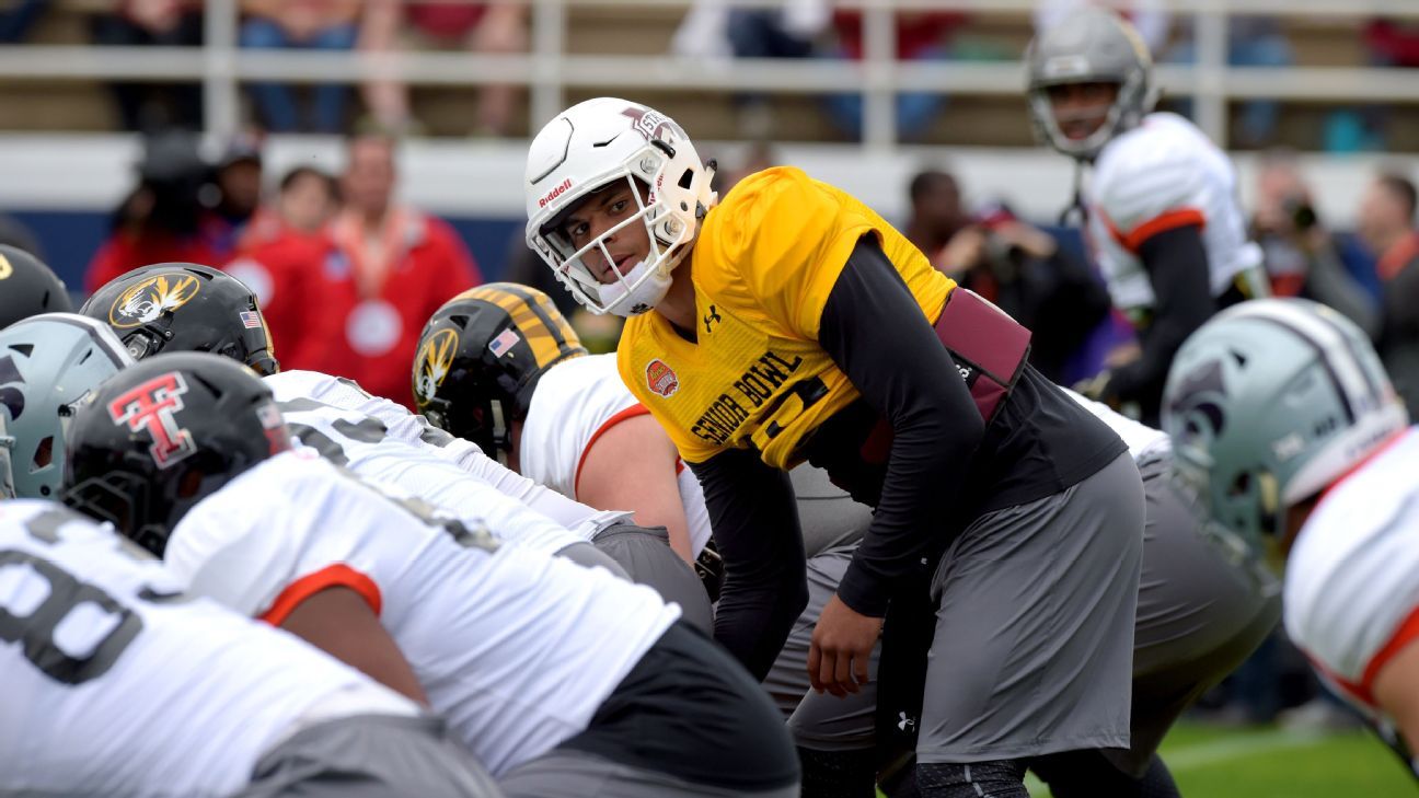 QB-center exchange is becoming a snap for Dallas Cowboys' Dak Prescott ...