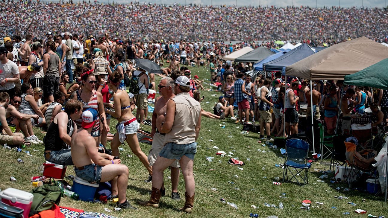 Indianapolis 500 officials proud to open the annual racing event to ...