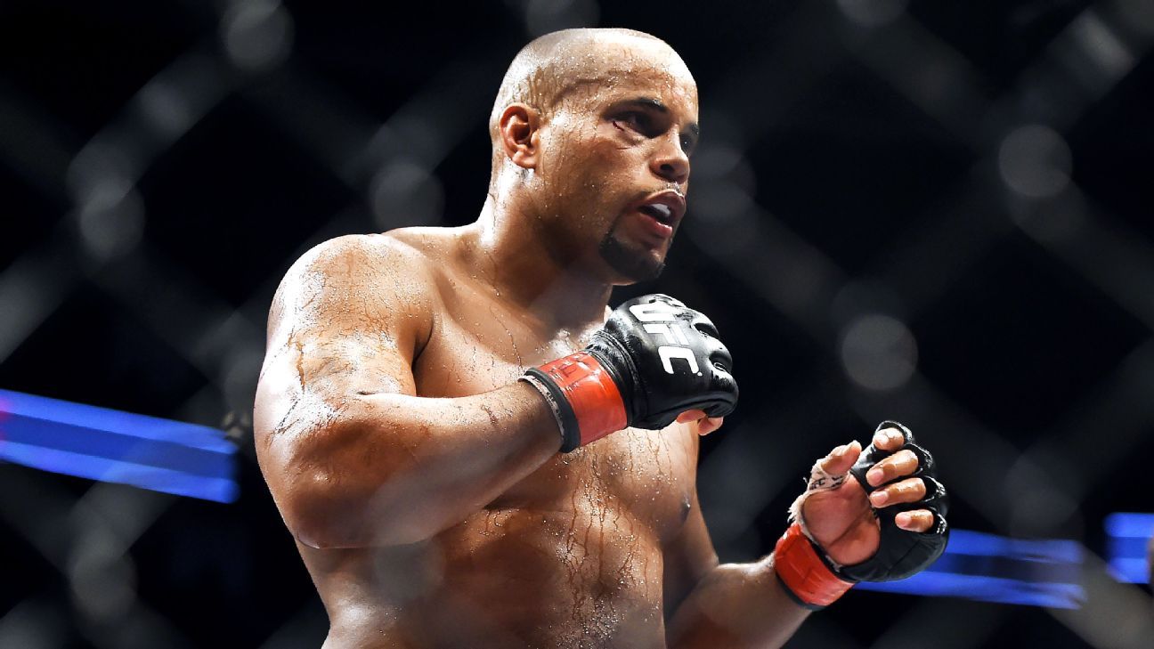 Daniel Cormier takes two attempts to make weight for UFC 210 light ...