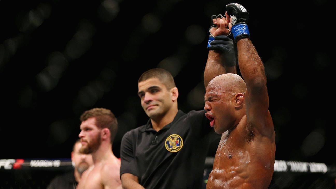Reis goes from title shot to also-ran at UFC 201 - ESPN - Mixed Martial ...