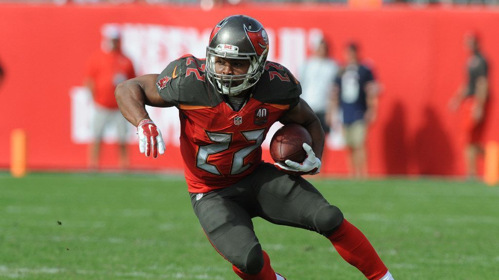 Doug Martin at start of Tampa Bay Buccaneers OTAs, 'looks great' - ESPN