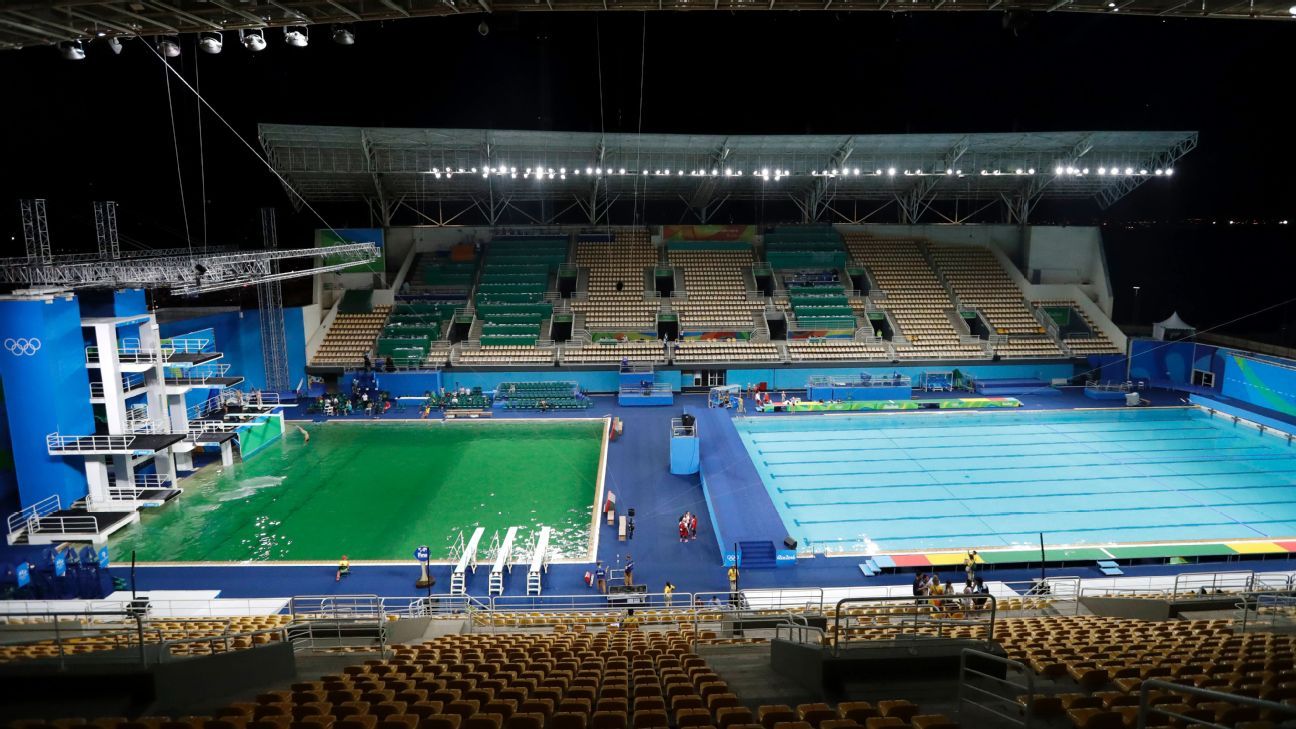 Tom Daley and Dan Goodfellow defend green Olympic diving pool - ESPN