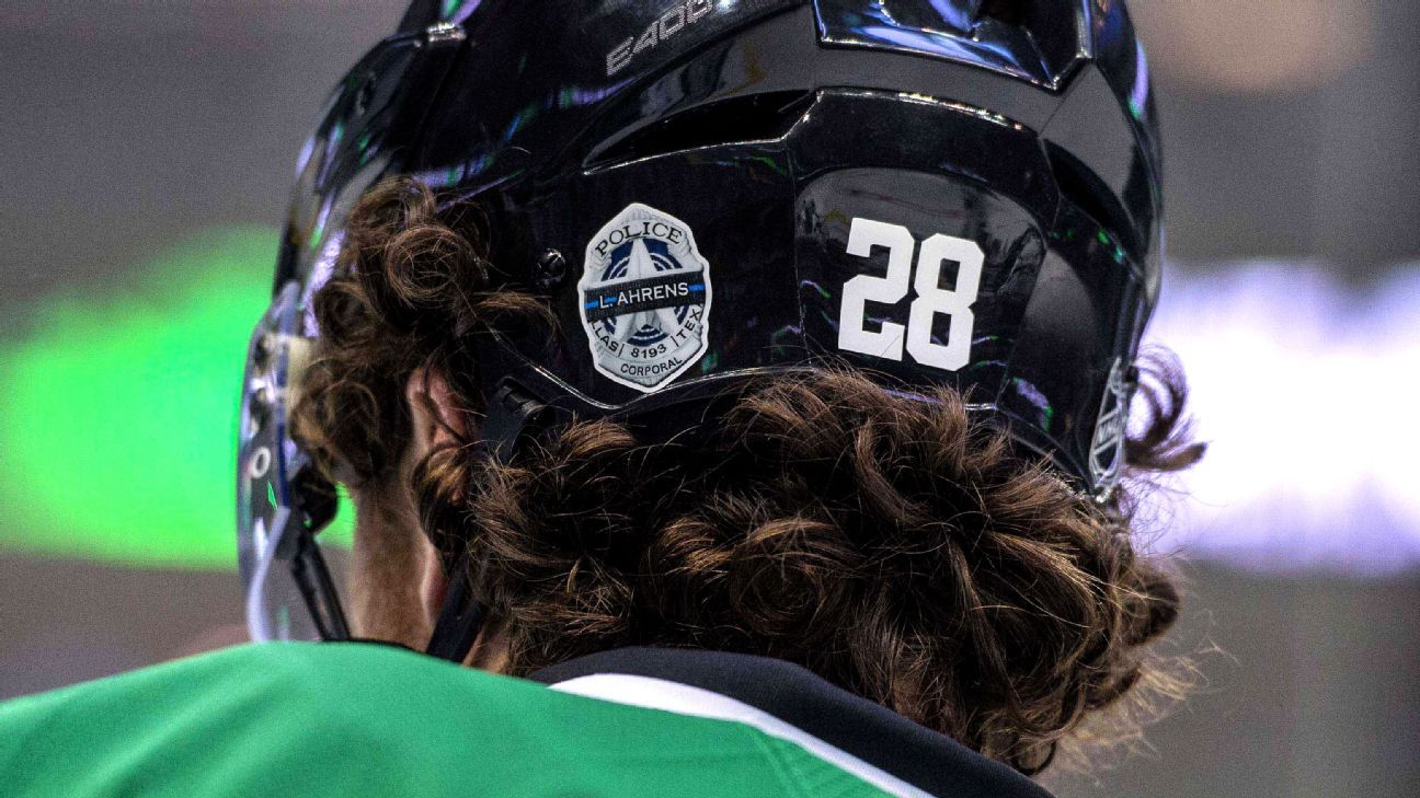 Stars honor slain Dallas officers with decals, puck drop - ESPN