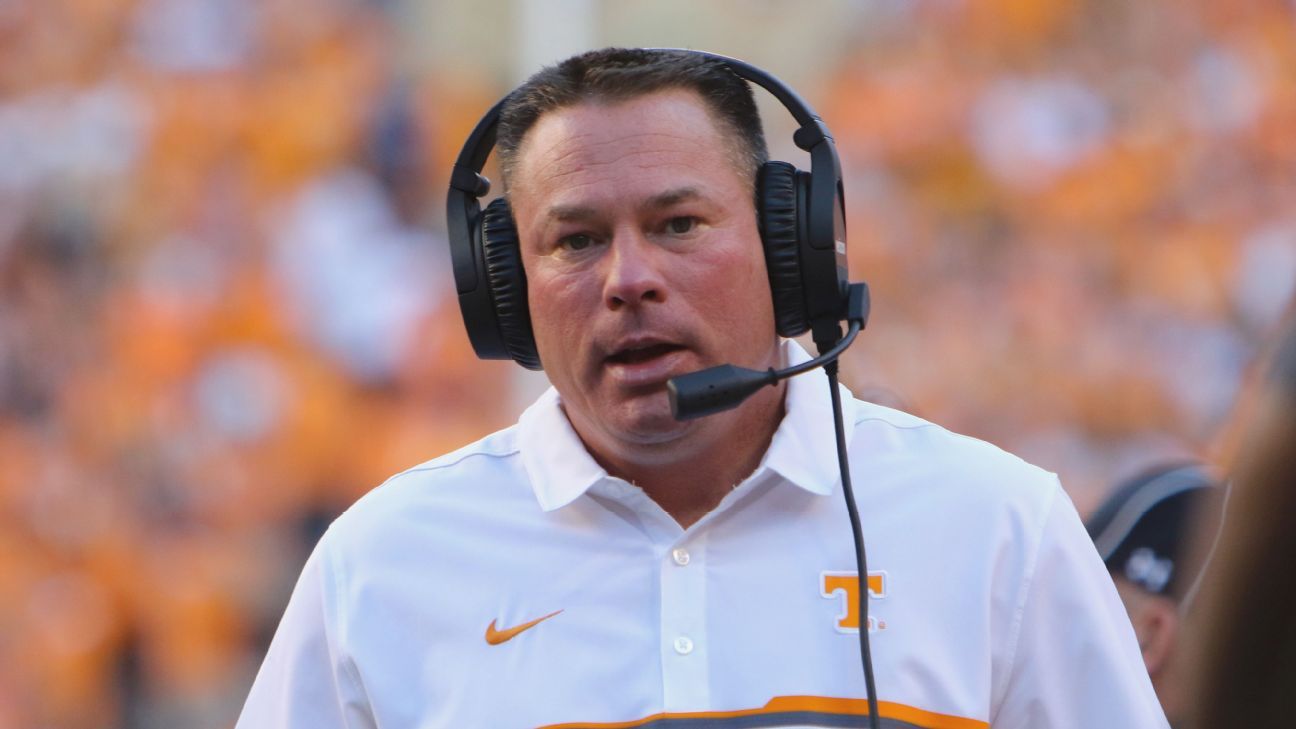Butch Jones of Tennessee Volunteers 'disappointed but not discouraged ...