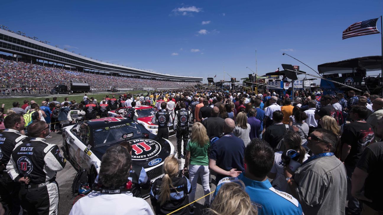 Statistical Advance: Analyzing the AAA Texas 500 - ESPN