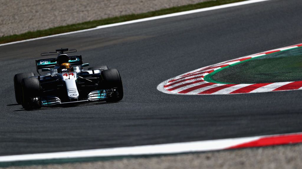 Lewis Hamilton quickest in FP2 as Mercedes stays ahead - ESPN