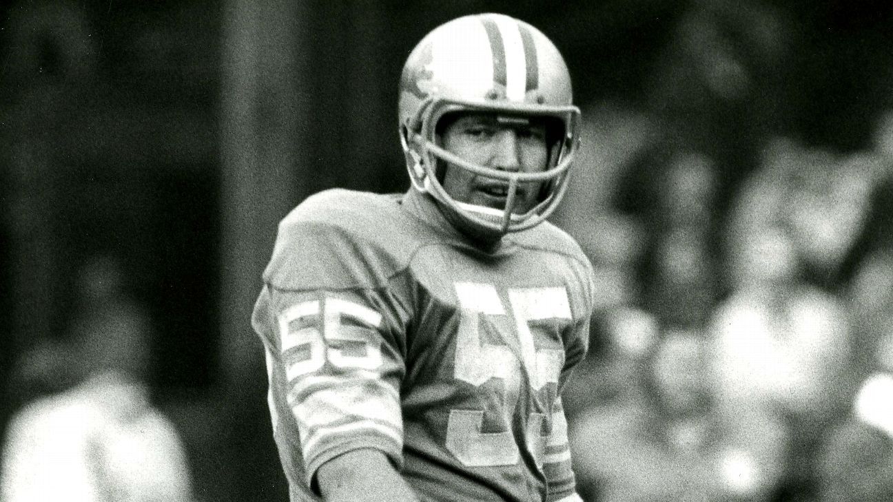 Former Detroit Lions All-Pro linebacker, kicker Wayne Walker dies at ...