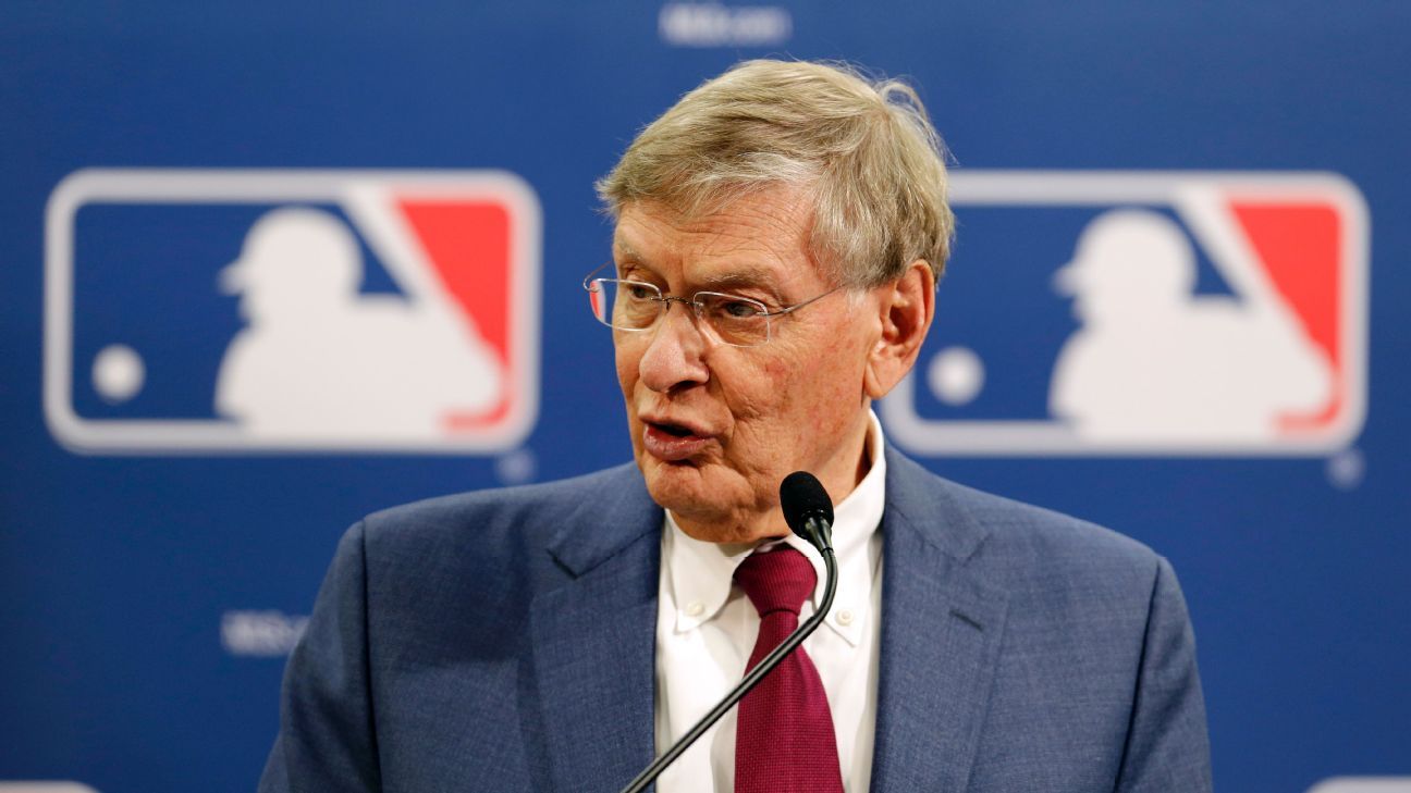 Bud Selig checks in on Milwaukee Brewers' plans ahead of trade deadline ...