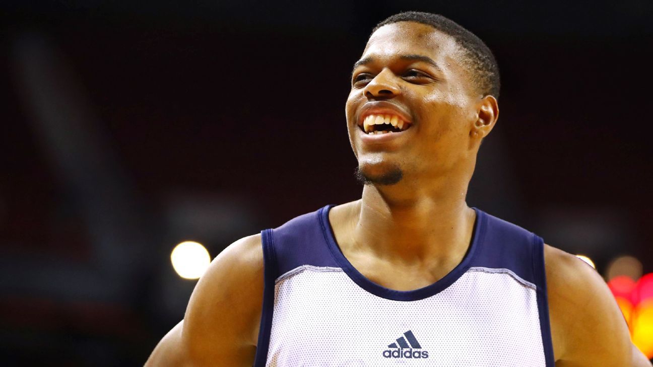 Mavs rookie Dennis Smith Jr. signs with Under Armour - ESPN