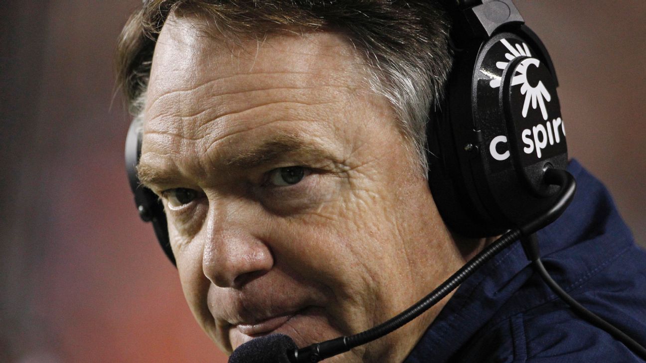 U.S. District judge throws out Houston Nutt's civil suit against Ole ...