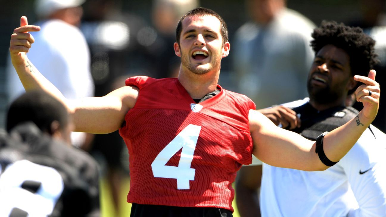 Derek Carr 'dreamed' of having his number retired at Fresno State ...