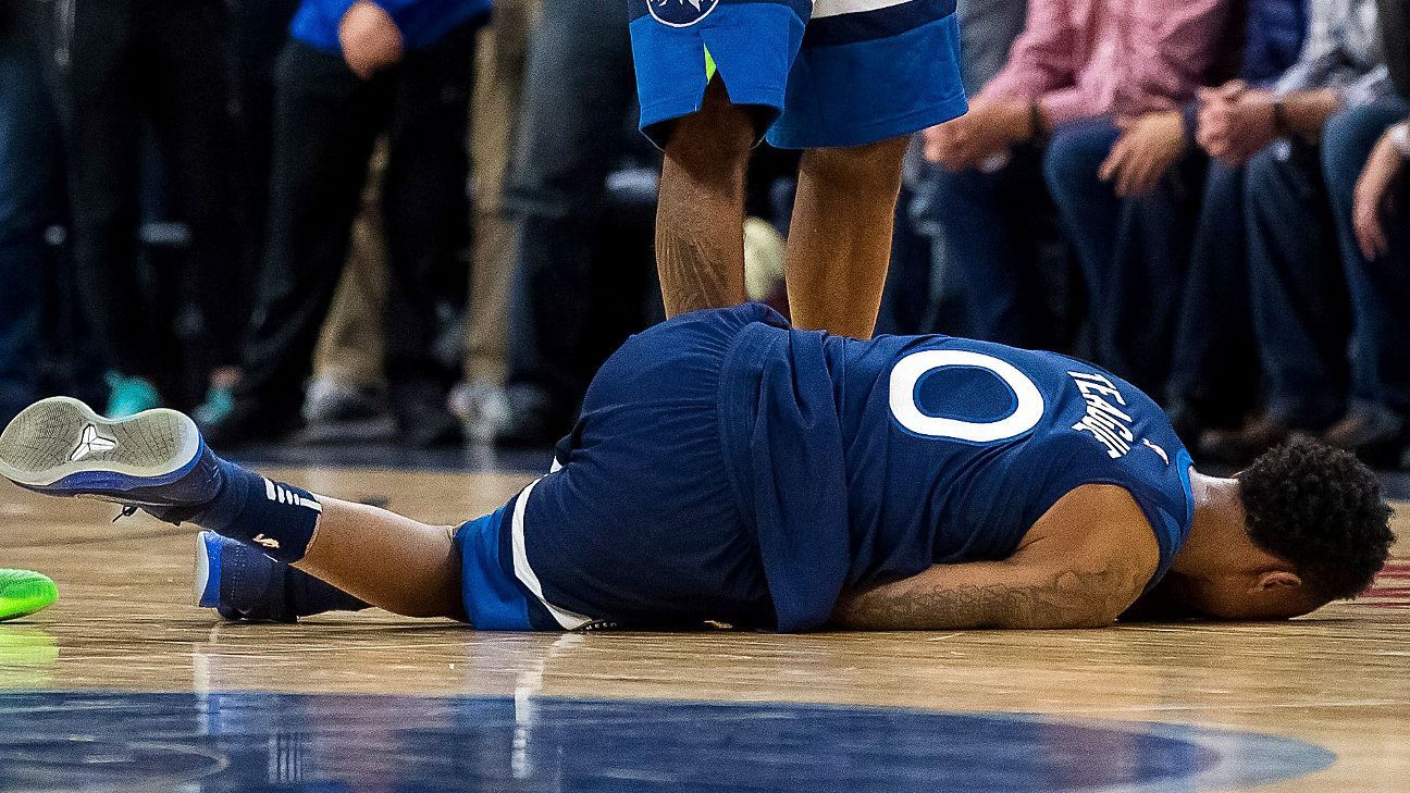 Jeff Teague to get MRI on left knee after leaving Wolves' OT win - ESPN