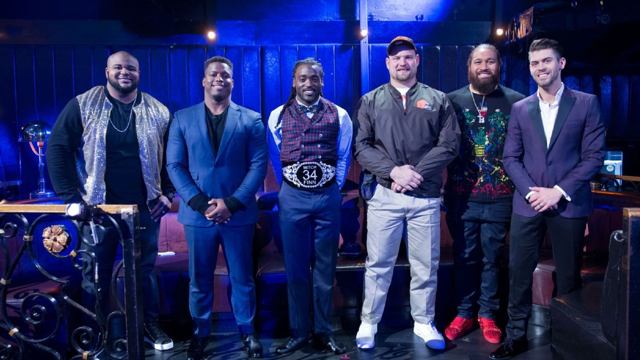 Ravens kicker Justin Tucker wins NFL talent show by singing opera - ESPN