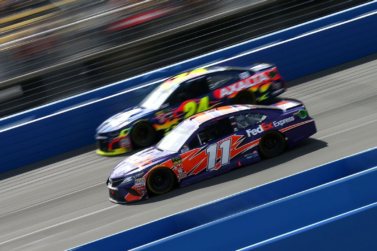 Sunday Auto Club Speedway Notebook