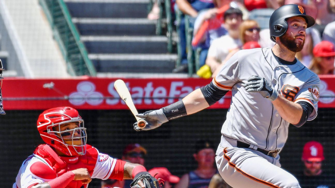 Brandon Belt sets MLB record, sees 21 pitches in AB before lining out ...