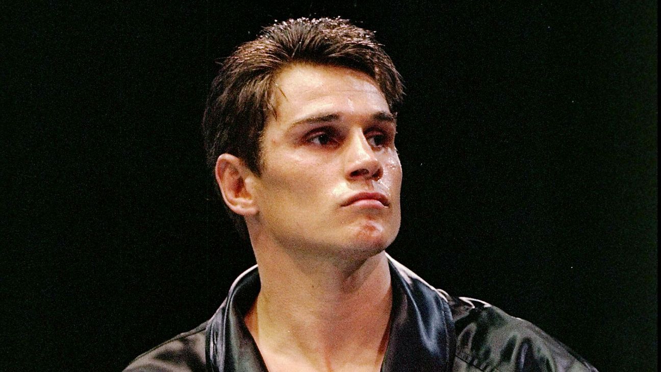 Troy Waters, former Australian junior middleweight boxer, dies at 53 - ESPN