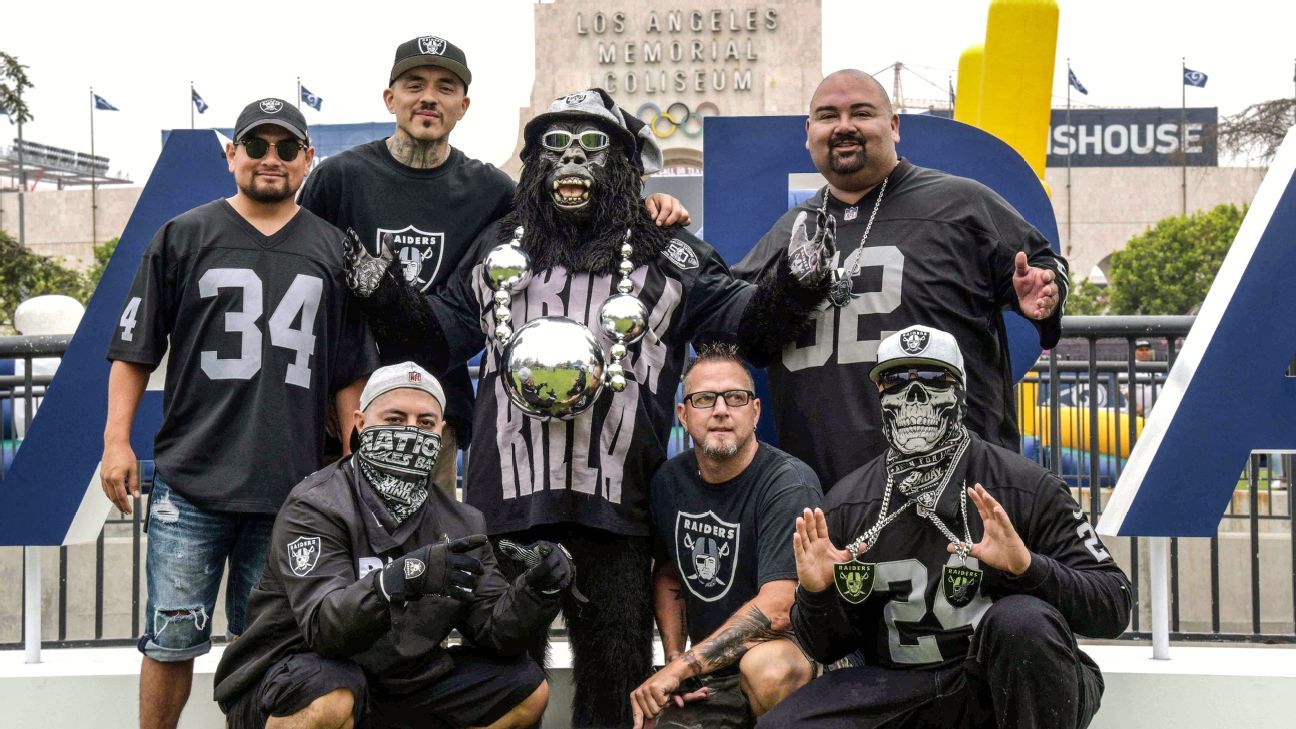 Party like it's 1994: For one preseason game, Raiders retake L.A ...
