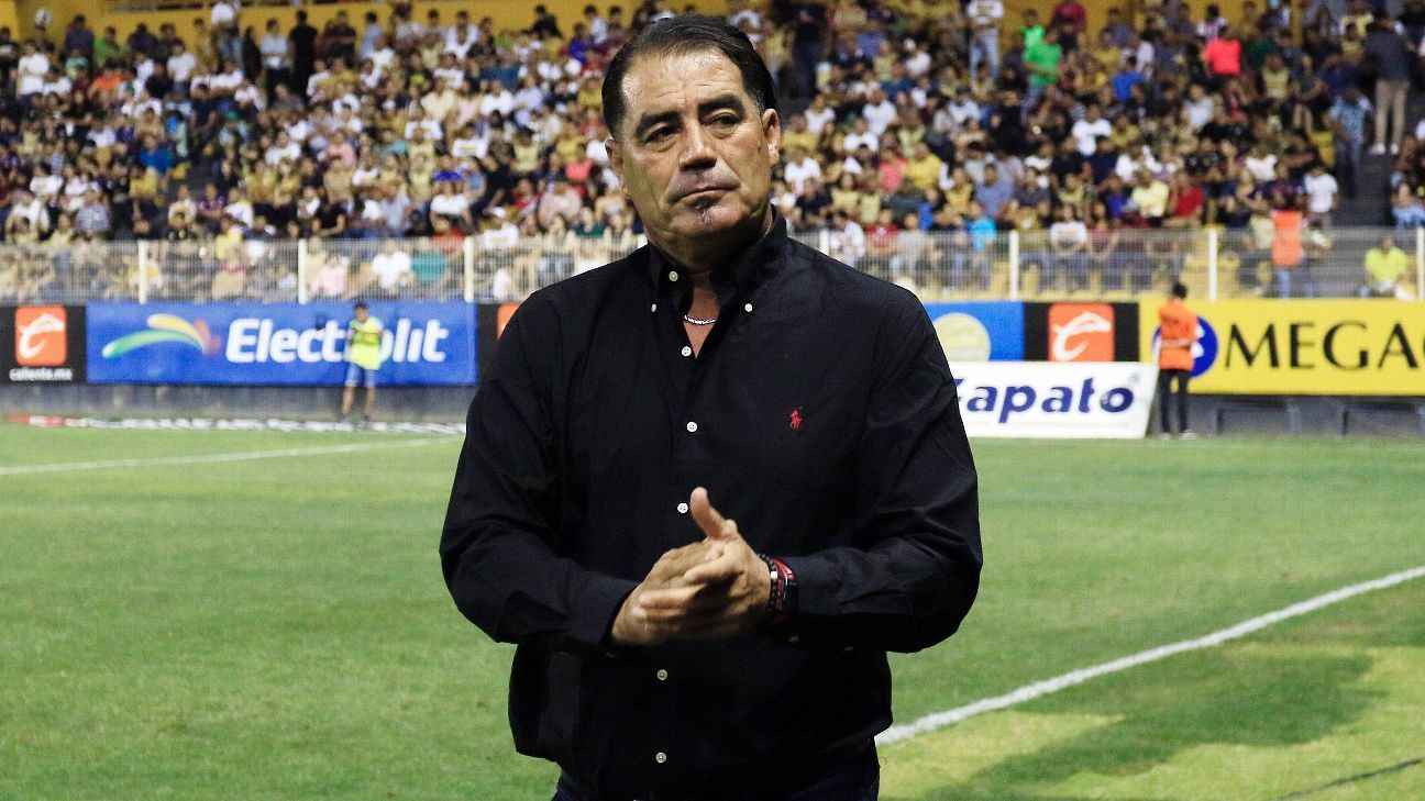 Mexicano Paco Ramírez, nuevo auxiliar técnico de Godoy Cruz - ESPN