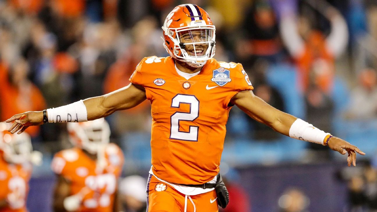 College Football How Coaches Are Managing The New Redshirt Rule College Football How Coaches Are Managing The New Redshirt Rule