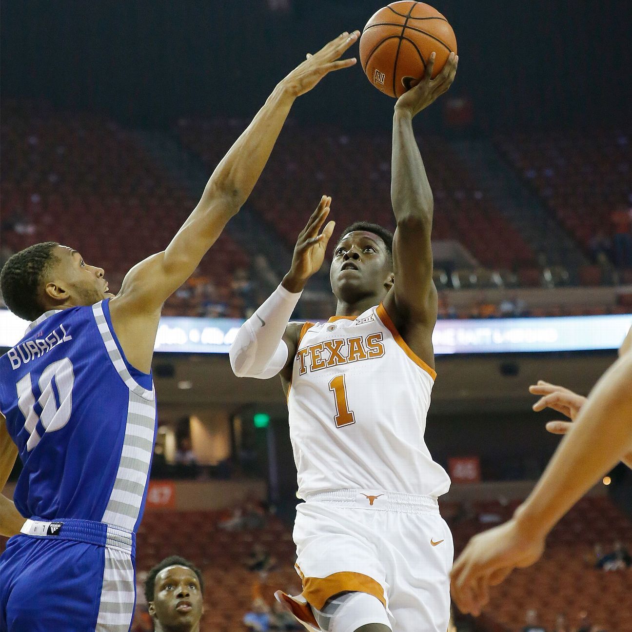 Andrew Jones, Texas Longhorns guard, returns after leukemia treatments ...