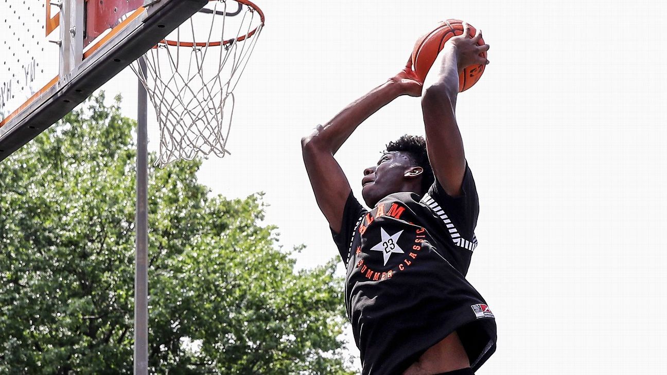 Penny Hardaway hits hometown gold with James Wiseman - ESPN