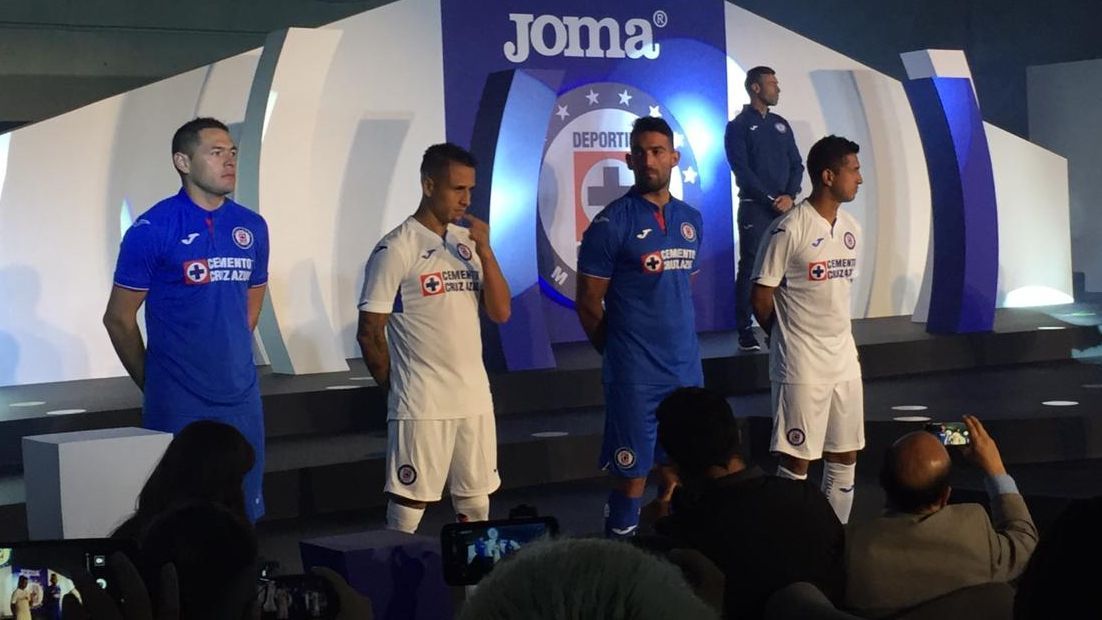 Cruz Azul presentó uniforme de nuevo patrocinador - ESPN