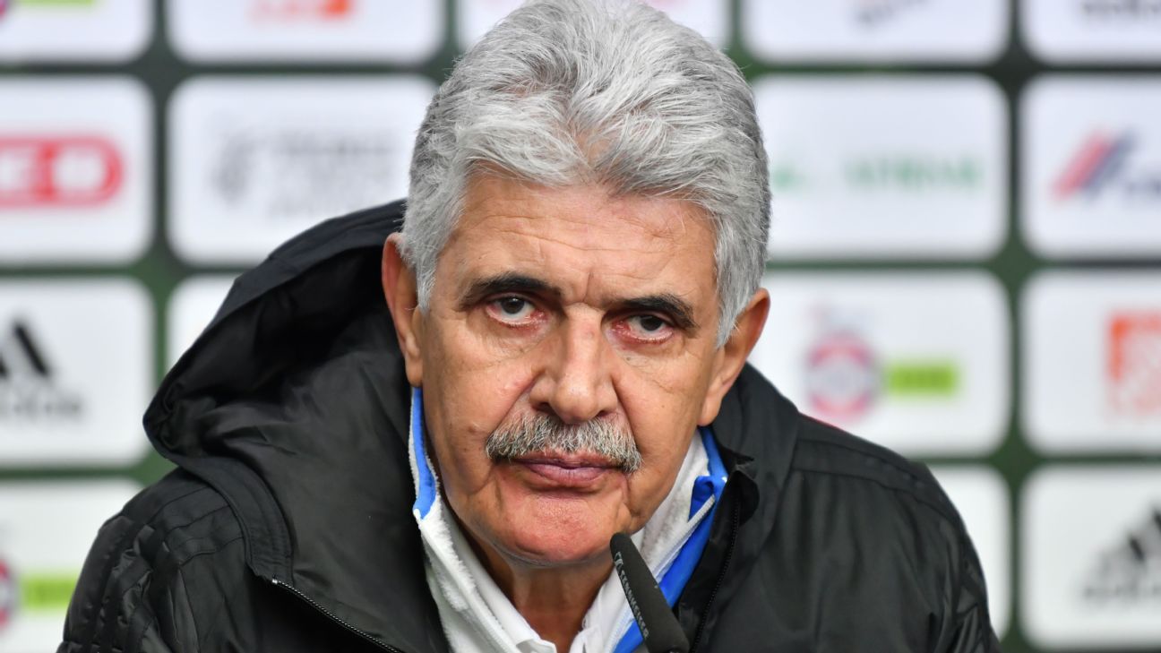 Ricardo Ferretti señaló que su equipo jugó más con el corazón que la ...