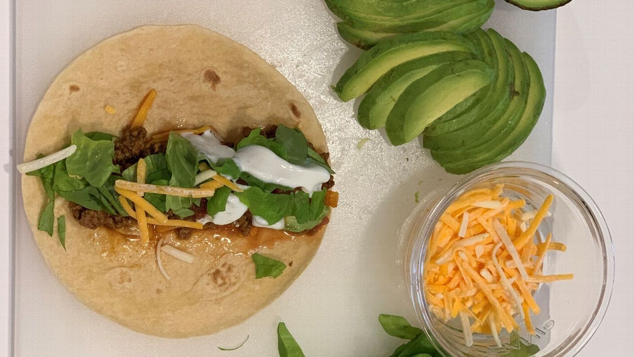 What athletes eat -- Hockey player Hilary Knight's taco recipe - ESPN