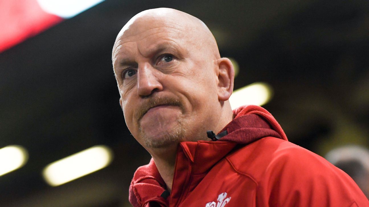 Wales defence coach Edwards opts out of Wigan job - ESPN