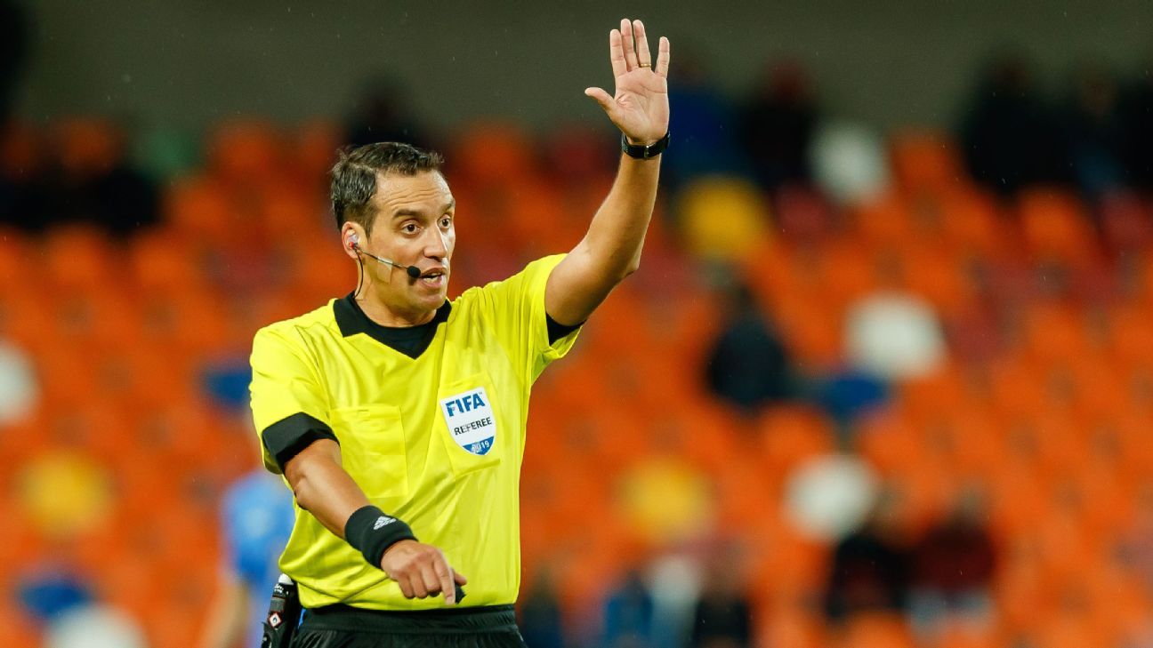 Árbitro argentino apitará confronto entre Brasil e Peru pela Copa ...