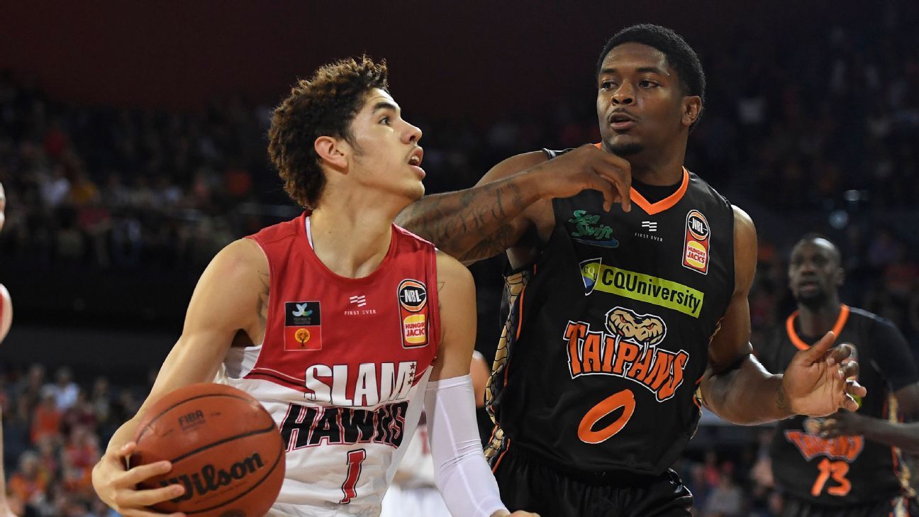 LaMelo Ball leads Hawks to big NBL win - ESPN