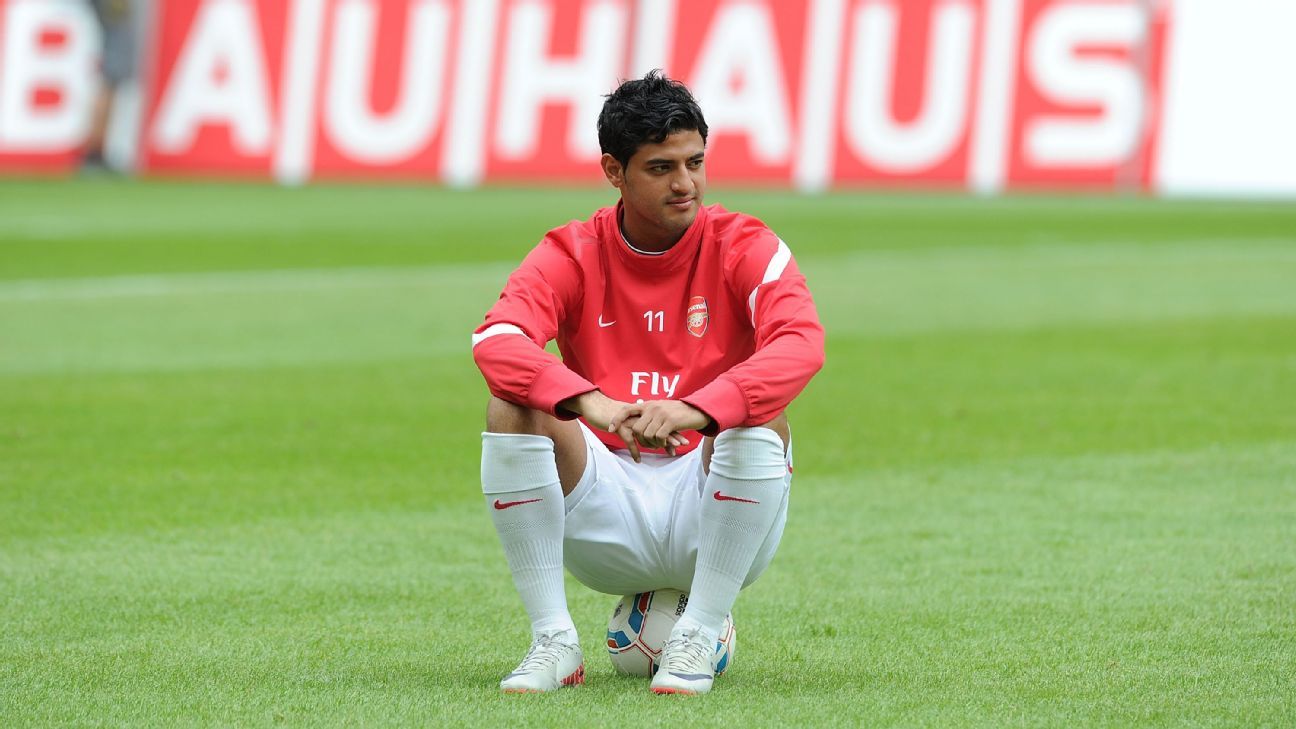 ¿Contra quién compitió Vela en su paso por la Premier League? - ESPN