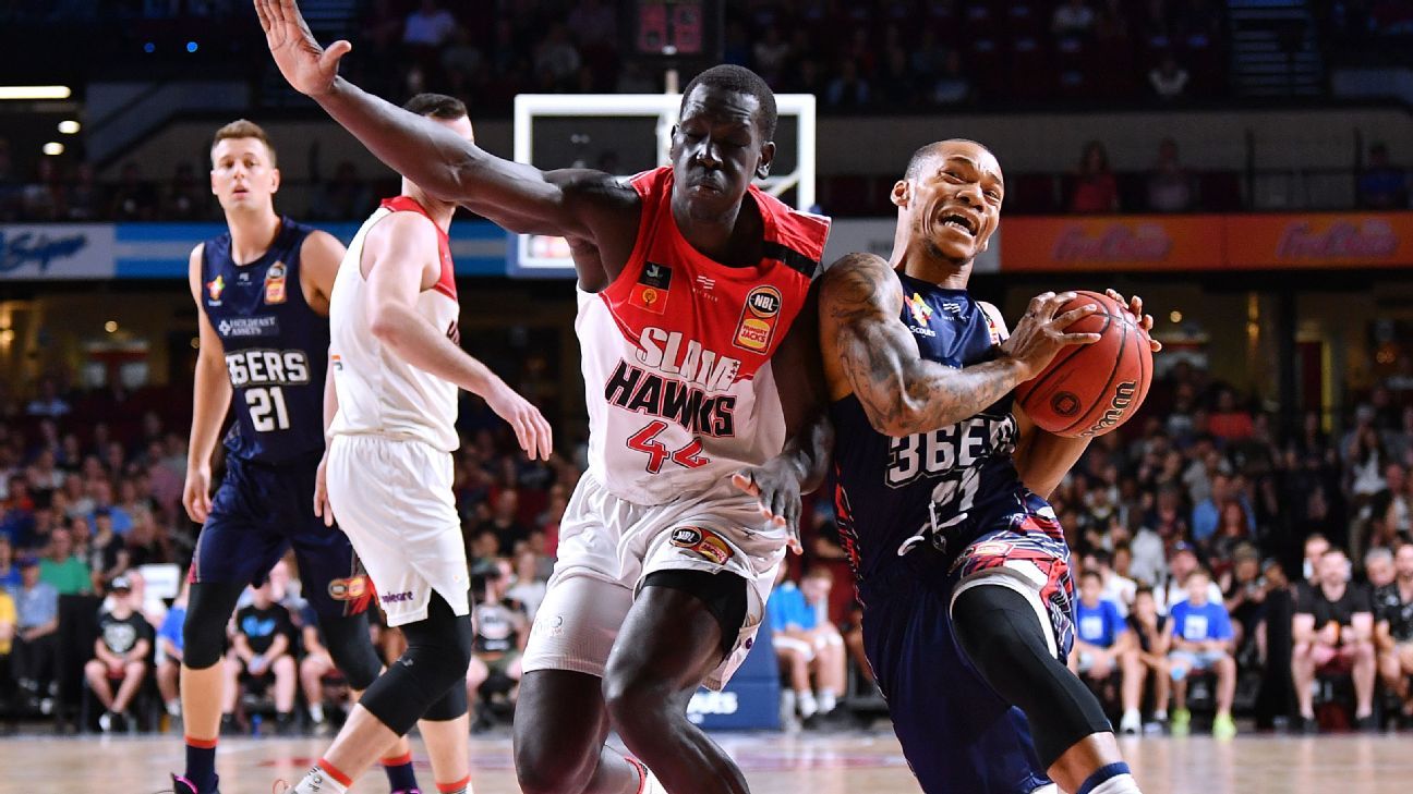 Illawarra Hawks shock 36ers in NBL - ESPN