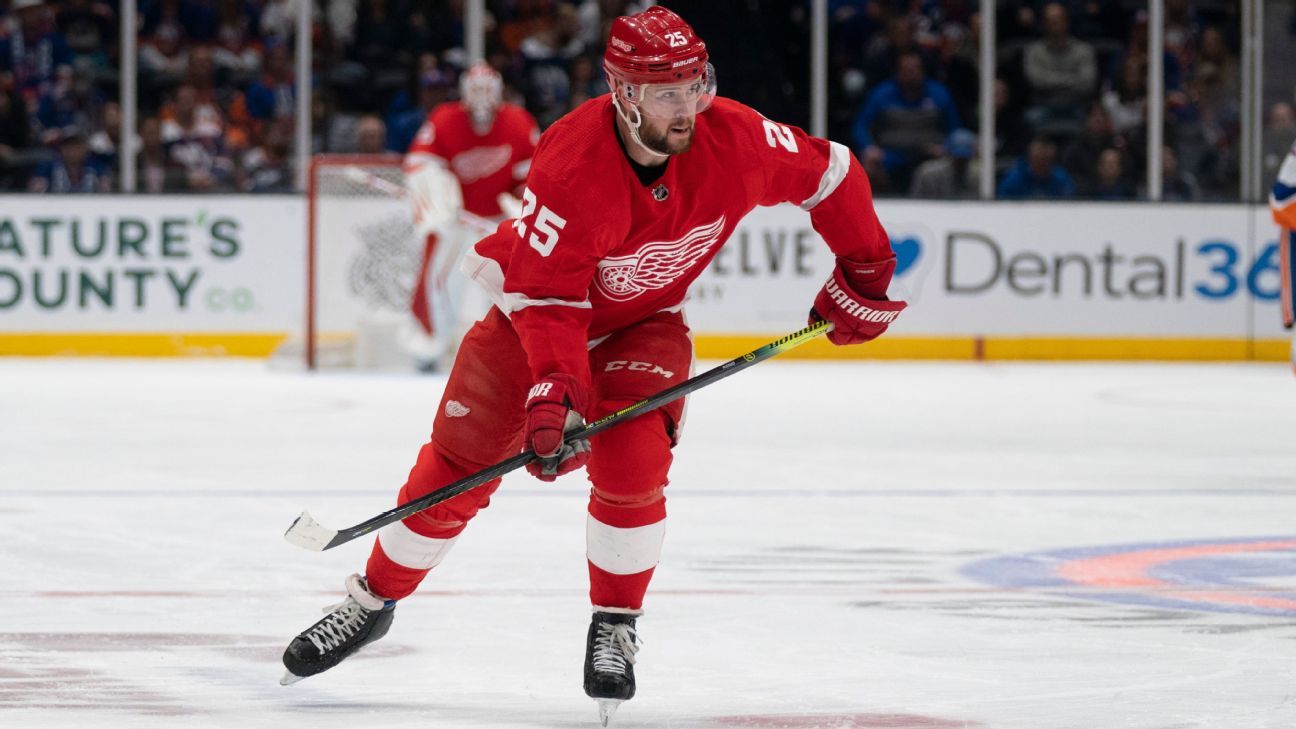 NHL trade grades - Oilers acquire 2020 version of Mike Green - ESPN