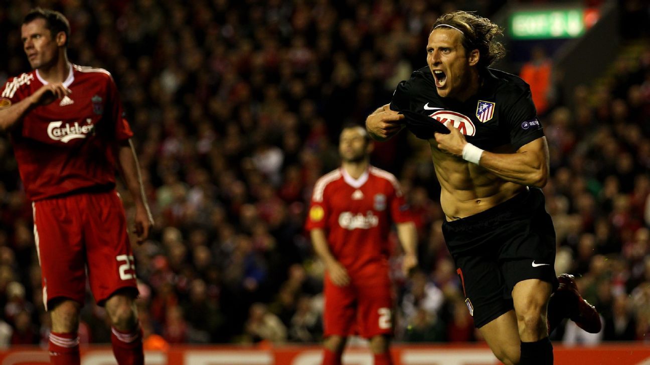 El recordado gol de Forlán en Liverpool vs. Atlético de Madrid - ESPN