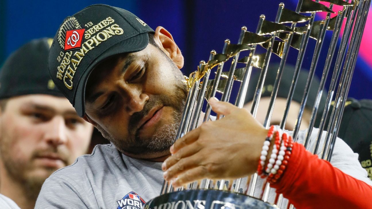 Dave Martínez dice que Nationals revelará banderín y anillos con ...