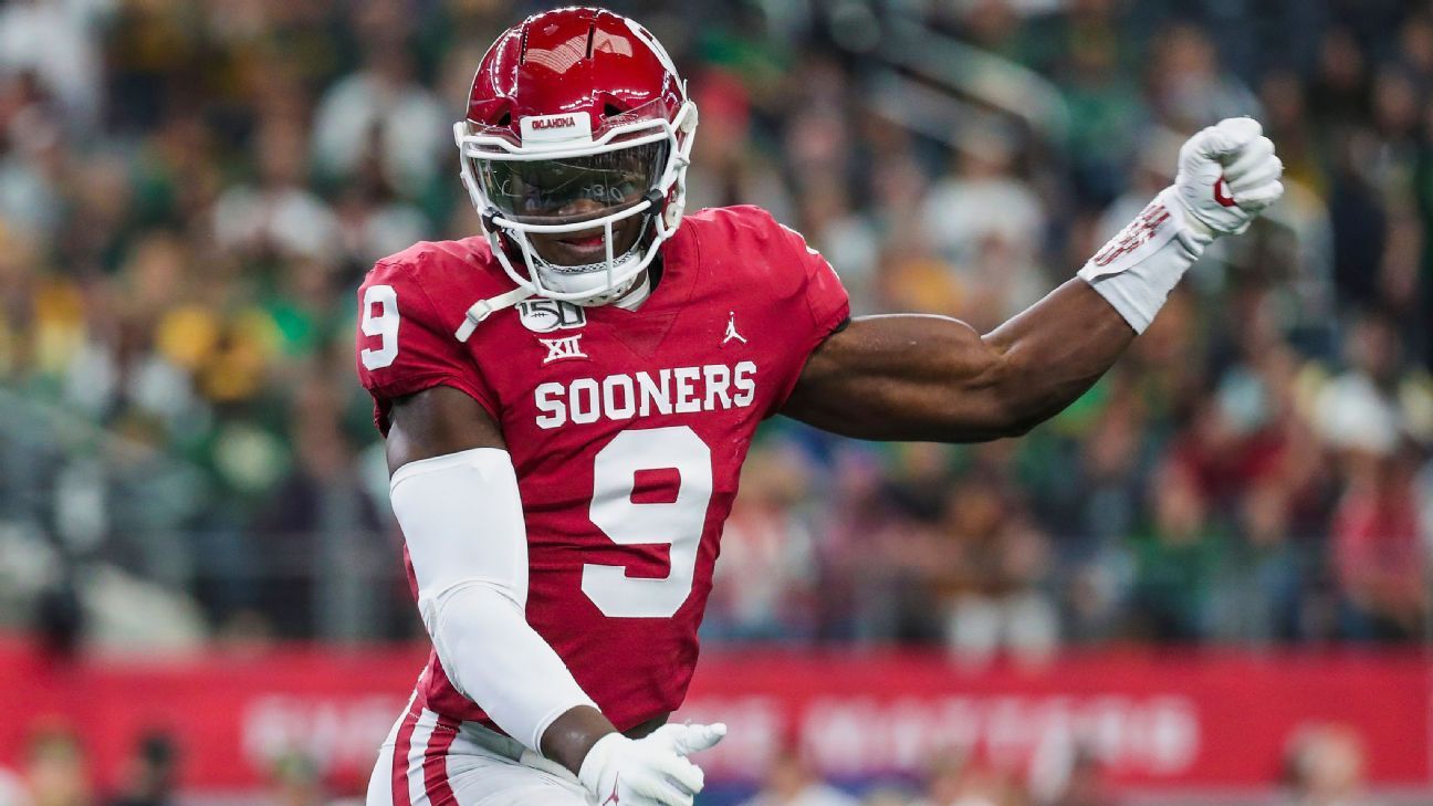 Kenneth Murray strives to help, inspire Chargers' new-look LB corps ...