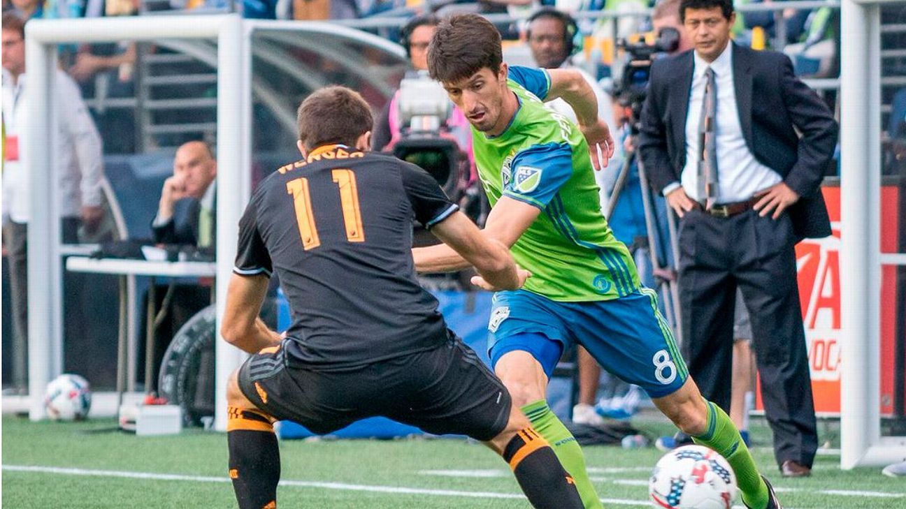 El Flaco Fernández y su aprecio por Tabárez: "Me hizo cumplir un sueño ...