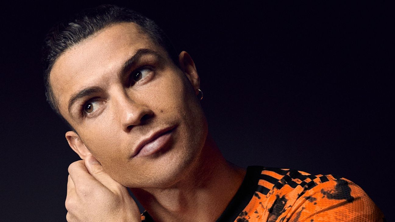 Cristiano Ronaldo unveils Juventus' 'bold orange' third kit for 2020-21 ...