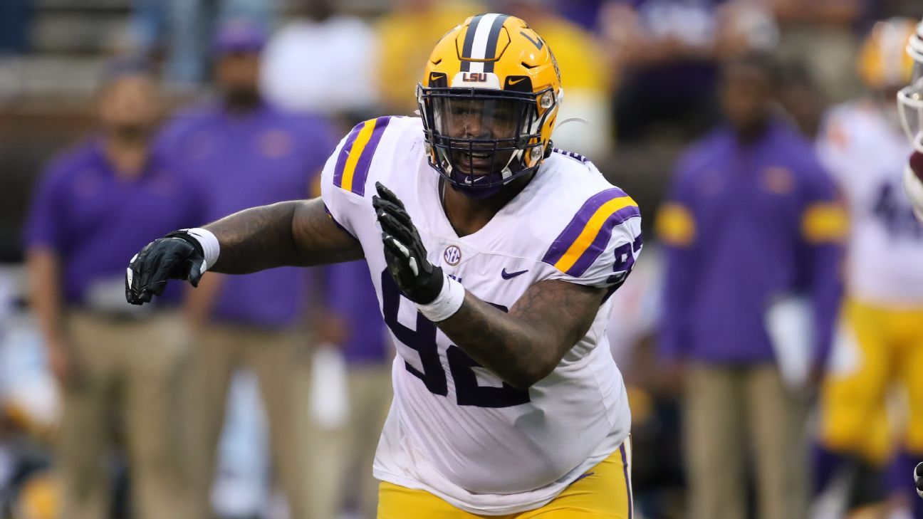 LSU DL Neil Farrell expected to opt back in to season, source says - ESPN