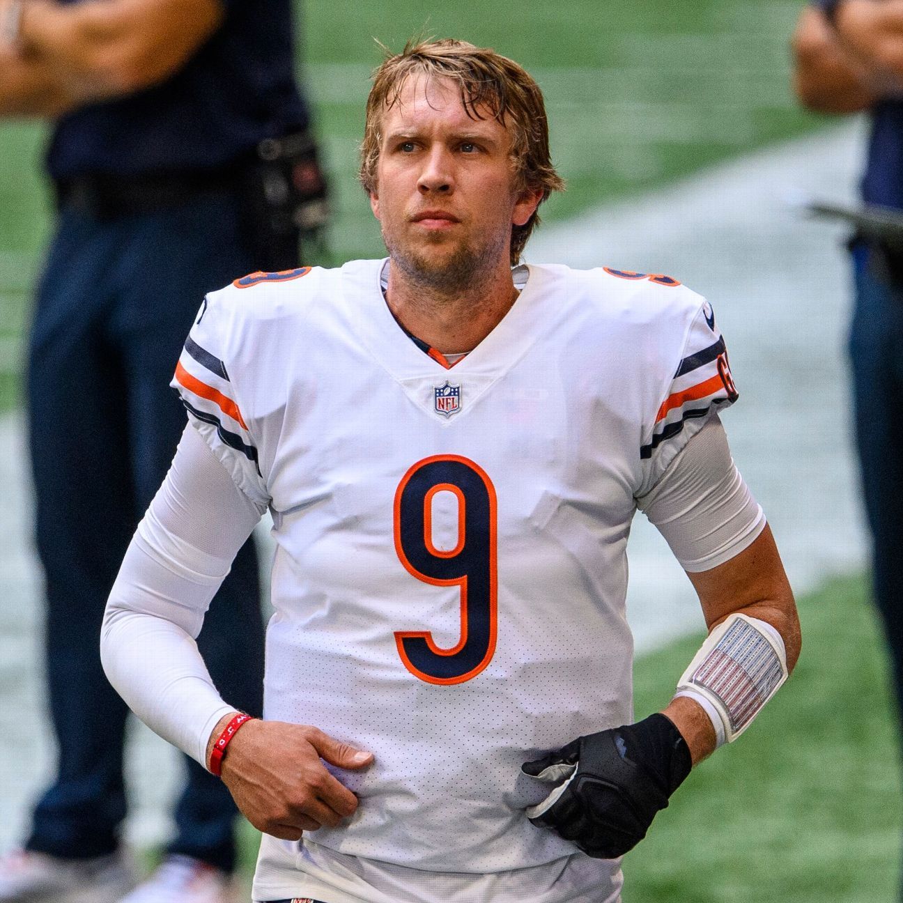Chicago Bears looking to trade backup QB Nick Foles, GM says - ESPN