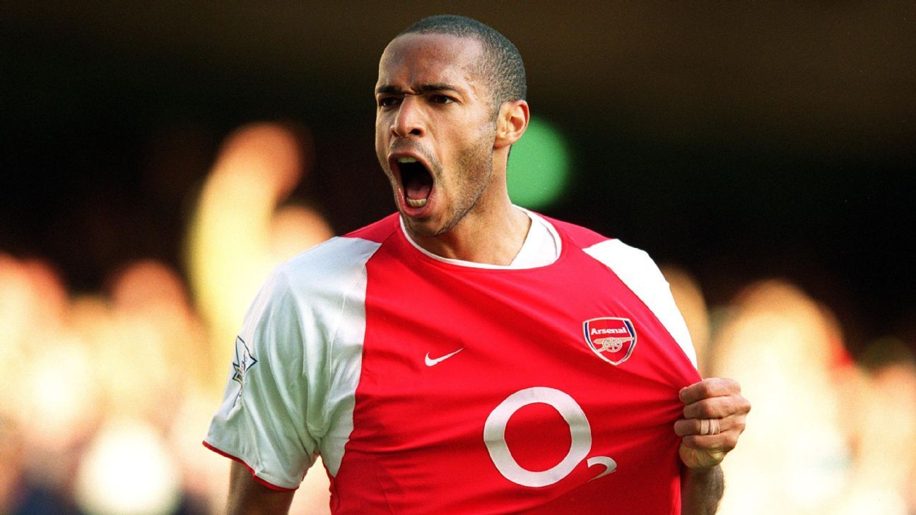 Lenda do Arsenal, Thierry Henry bate Cristiano Ronaldo no United e é eleito o melhor jogador da ...