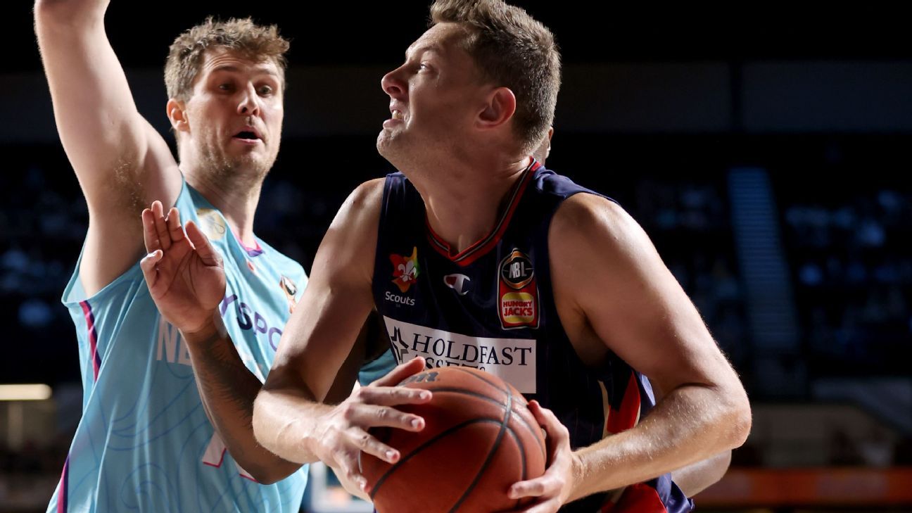 Adelaide 36ers beat New Zealand Breakers in NBL overtime thriller - ESPN