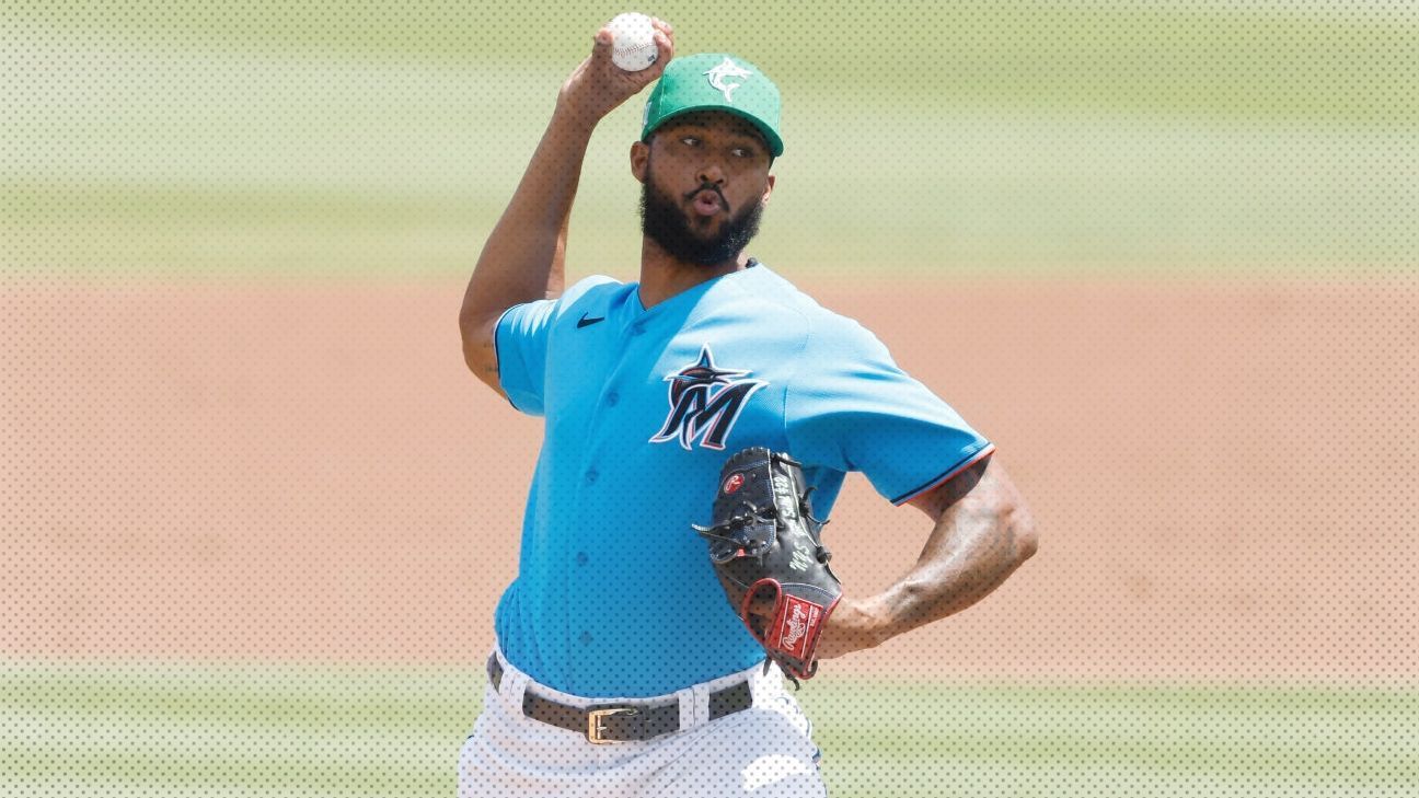 Sandy Alcántara con la encomienda de llevar a Marlins a otra gran ...