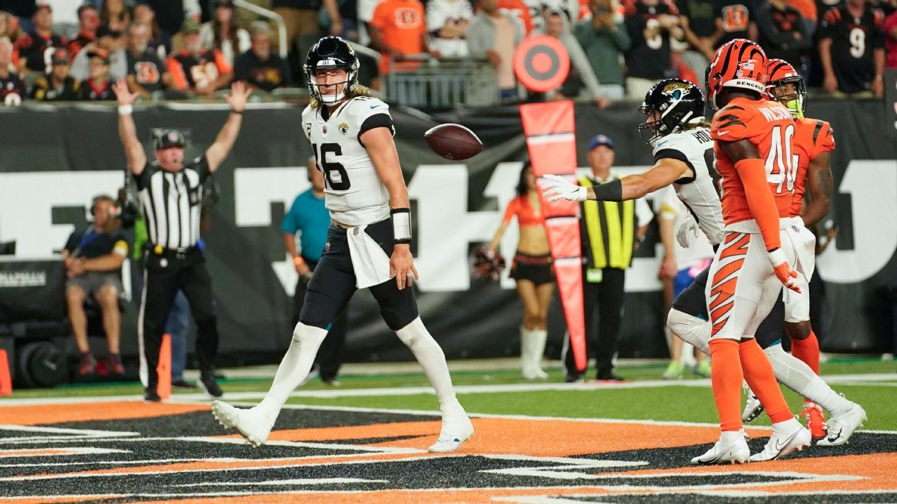 Trevor Lawrence consiguió su primer TD terrestre en la NFL - ESPN