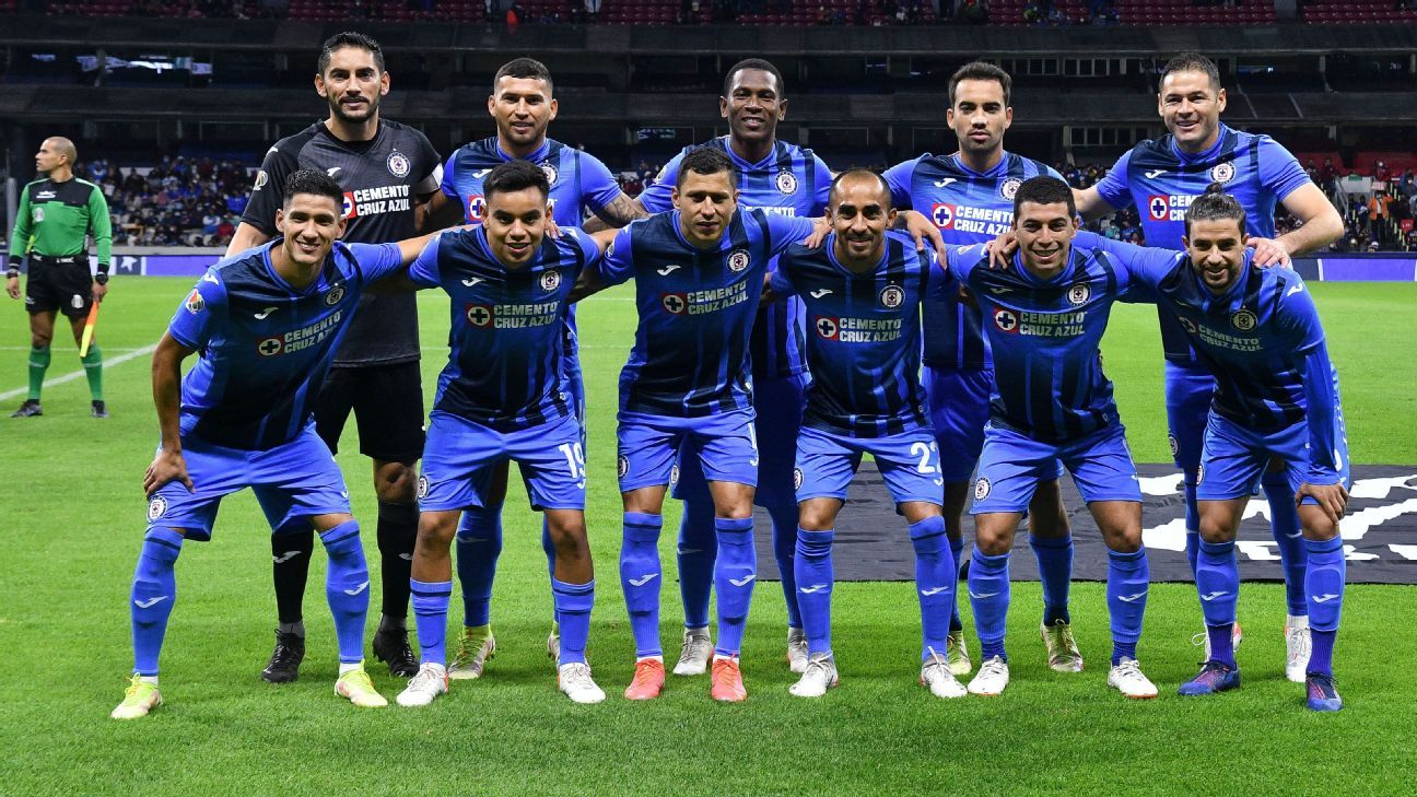 Antuna, Charly Rodríguez y Erik Lira debutan como titulares con Cruz ...