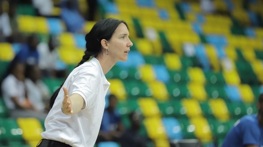 'Why is your water girl on the court?' - AS Sale coach Liz Mills on ...